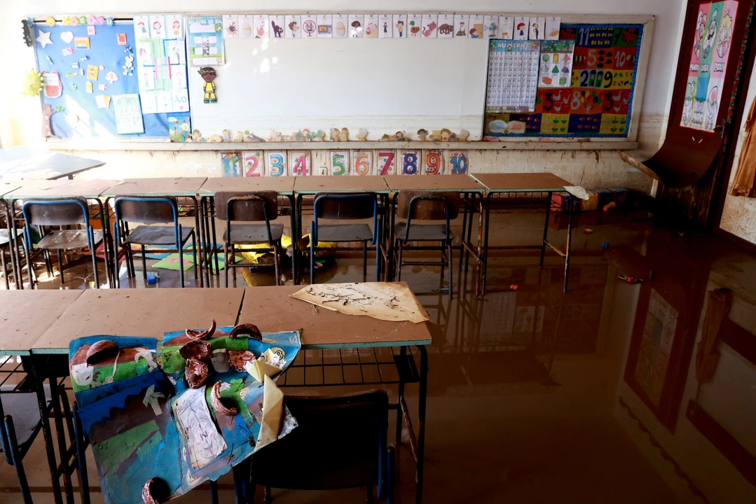 Floods In Southern Brazil Leave Students Without Classrooms For A Month